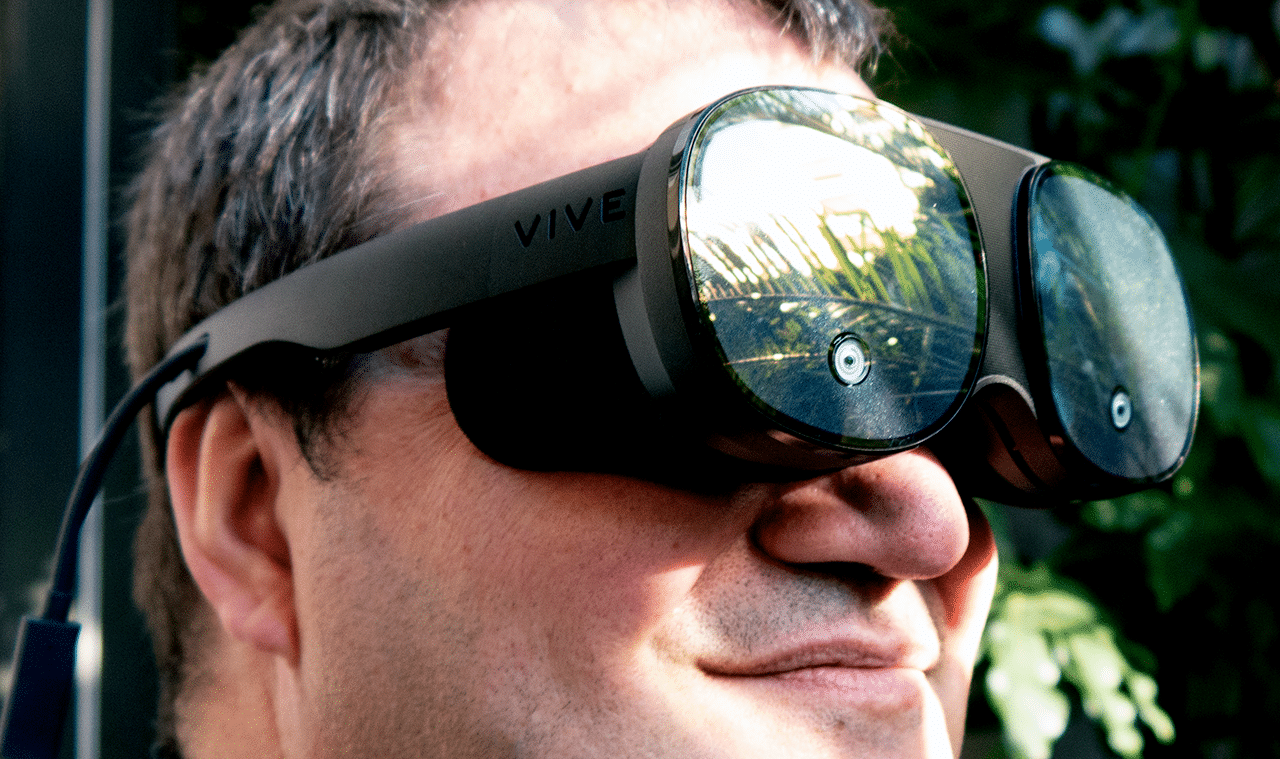 HTC VIVE Breaks new Ground with Launch of Portable VIVE Flow Immersive ...